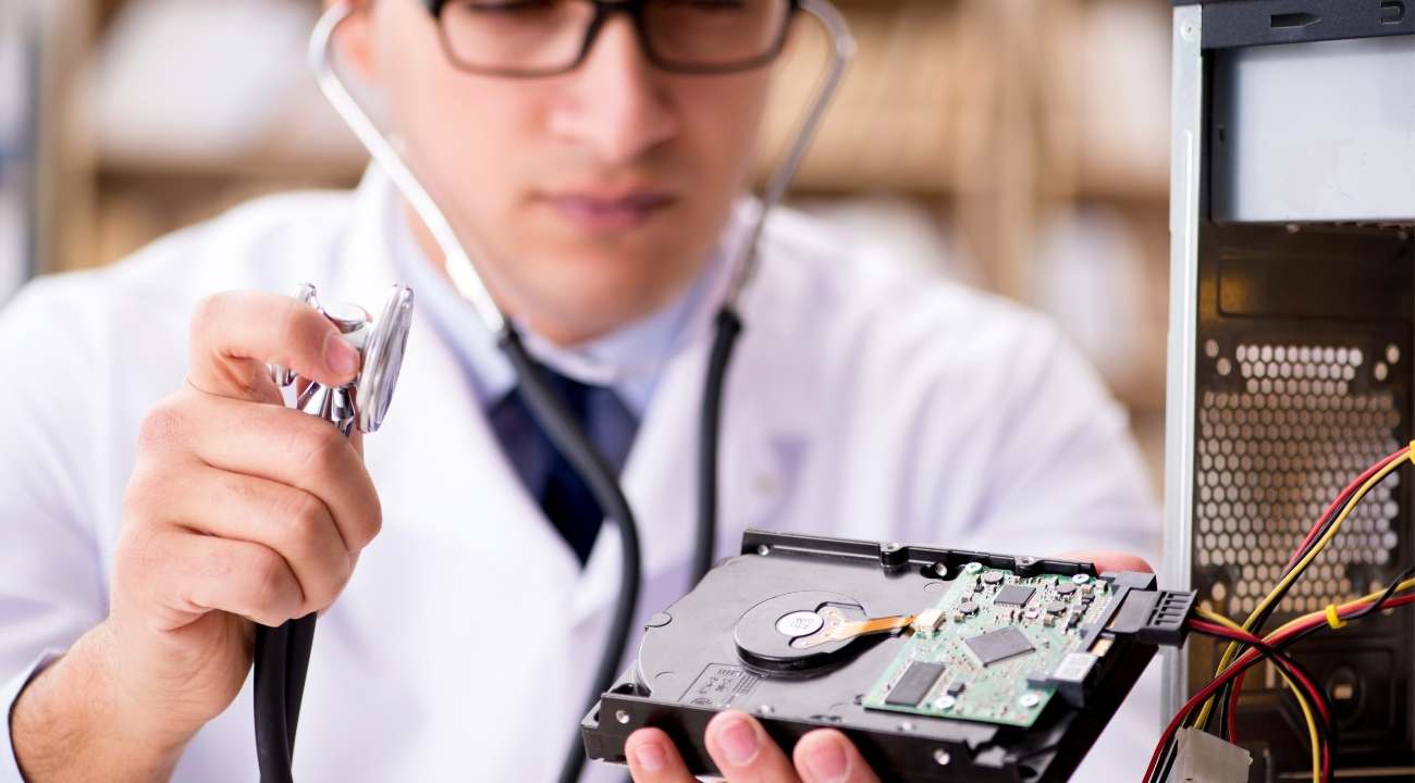 Will Dropping a Hard Drive Damage It? - Tech Inspection
