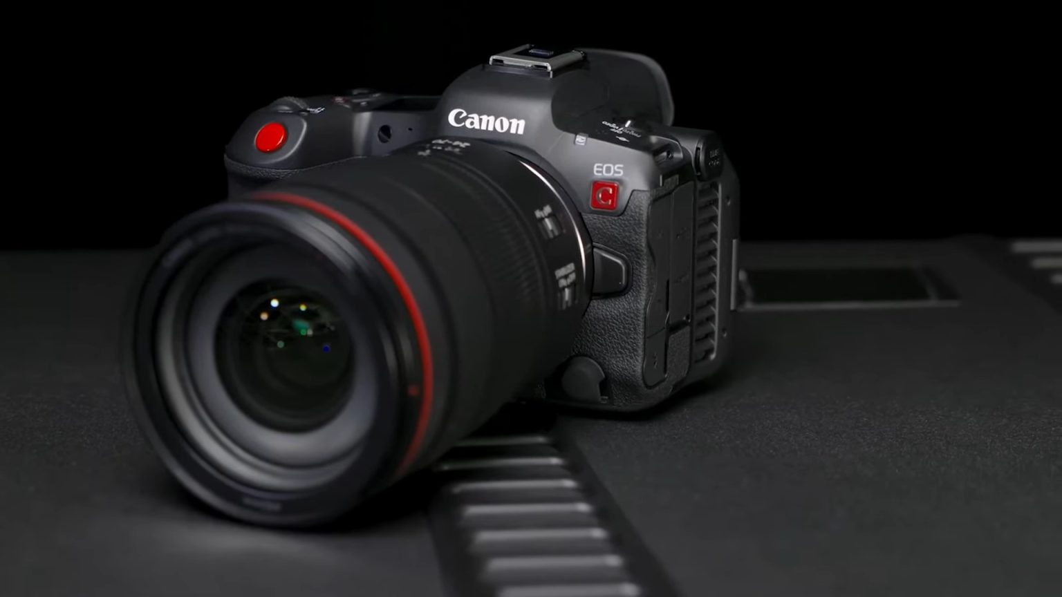 Sony FX30 vs Canon EOS R5C - Tech Inspection